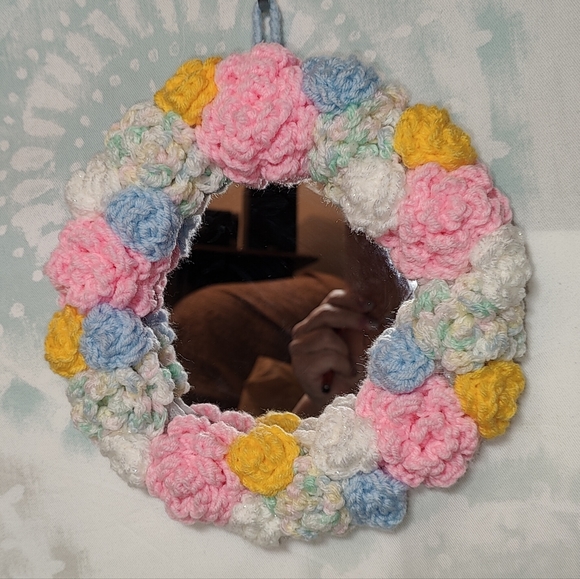 Hand Crafted | Wall Decor | Handmade Round Crochet Floral Framed Mirror ...